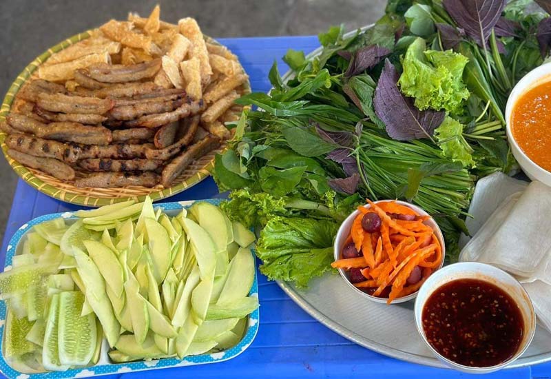 Nem Nướng Đặng Văn Quyên 02-04 Phan Bội Châu, Phường Xương Huân, Thành phố Nha Trang, Khánh Hòa