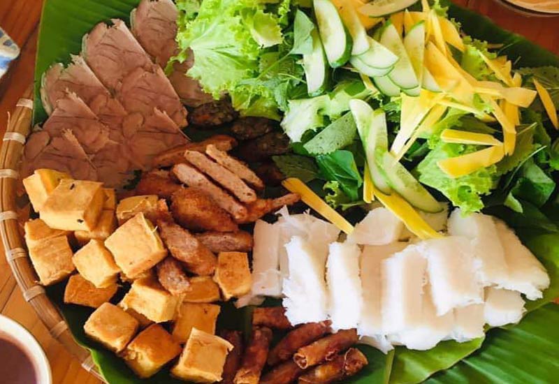 Bún Đậu Mẹt ở Đường GS8, Khu phố Tây B, P. Đông Hòa, Tp. Dĩ An, Bình Dương
